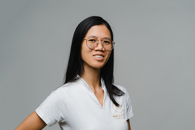 Dr. Harsono Mai-Gräfling | Mag. Wiranti Mai Ordinationsassistentin